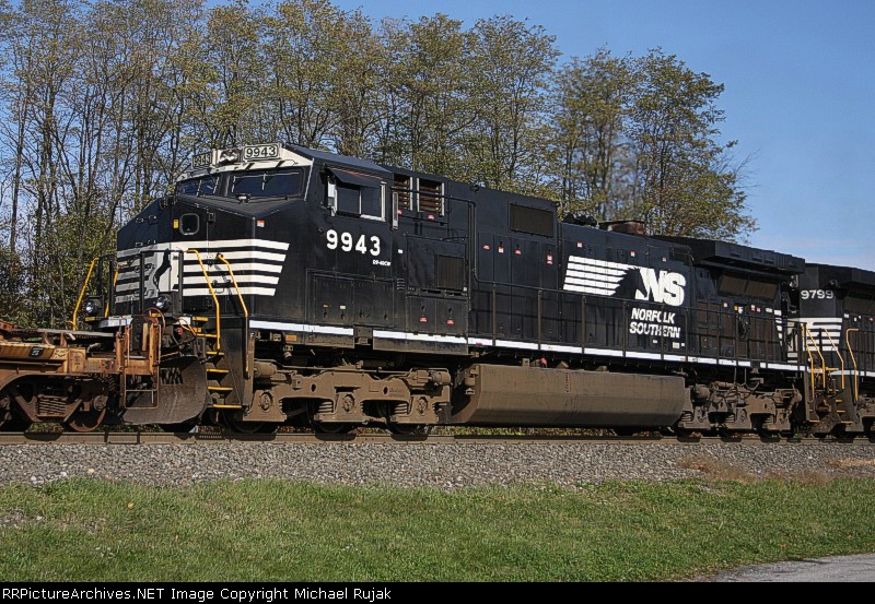 NS 9943